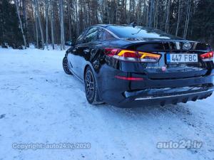 Black Kia Optima 2020 in Tallinn, with an engine capacity of 1.60 L and mileage of 129 thousand km for 16290 €, photo 4 on AUTOMOTO.COM.LV