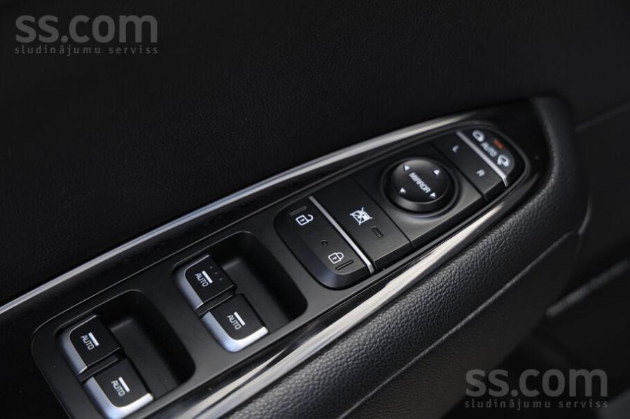 Melns Kia Optima 2016 Tukums, ar dzinēja tilpumu 1.70 L un nobraukumu 274 tūkst. km par 9990 €, foto 13 vietnē AUTOMOTO.COM.LV