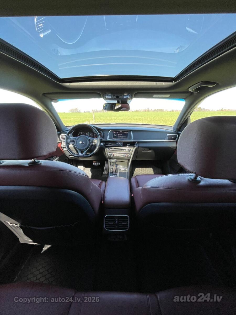 Melns Kia Optima 2016 Tallina, ar dzinēja tilpumu 2.00 L un nobraukumu 158 tūkst. km par 15000 €, foto 8 vietnē AUTOMOTO.COM.LV