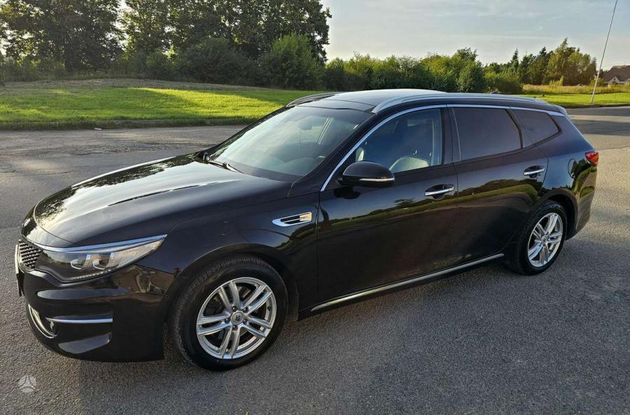 Melns Kia Optima 2016 Šauļi, ar dzinēja tilpumu 1.69 L un nobraukumu 150 tūkst. km par 9850 €, foto 4 vietnē AUTOMOTO.COM.LV