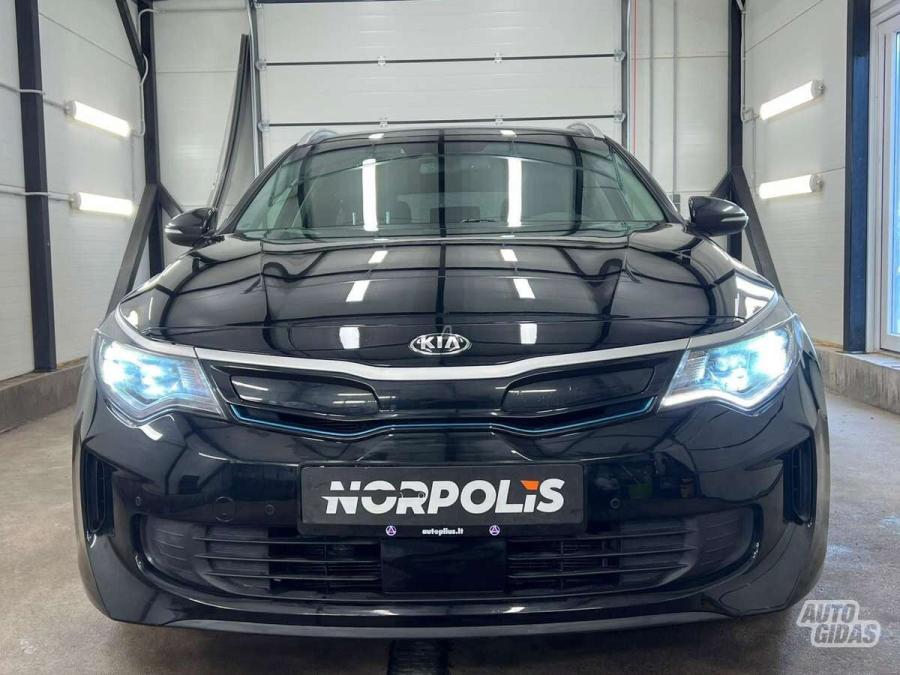 Black Kia Optima 2017 in Aukstieji Rusokai, with an engine capacity of 2.00 L and mileage of 146 thousand km for 12400 €, photo 7 on AUTOMOTO.COM.LV