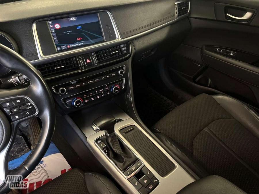 Black Kia Optima 2017 in Aukstieji Rusokai, with an engine capacity of 2.00 L and mileage of 146 thousand km for 12400 €, photo 18 on AUTOMOTO.COM.LV