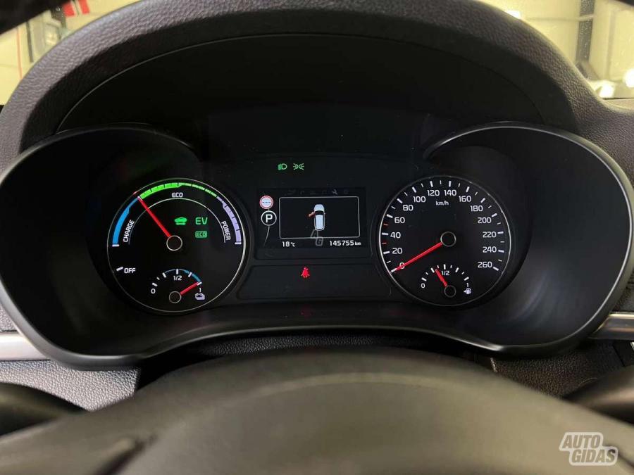Black Kia Optima 2017 in Aukstieji Rusokai, with an engine capacity of 2.00 L and mileage of 146 thousand km for 12400 €, photo 23 on AUTOMOTO.COM.LV