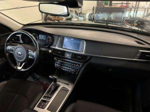 Black Kia Optima 2017 in Vilnius, with an engine capacity of 2.00 L and mileage of 146 thousand km for 12200 €, photo 38 on AUTOMOTO.COM.LV