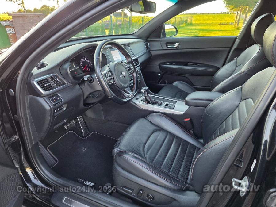 Melns Kia Optima 2018 Paide, ar dzinēja tilpumu 1.70 L un nobraukumu 189 tūkst. km par 11900 €, foto 12 vietnē AUTOMOTO.COM.LV