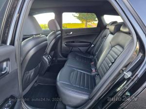 Melns Kia Optima 2018 Paide, ar dzinēja tilpumu 1.70 L un nobraukumu 189 tūkst. km par 11900 €, foto 16 vietnē AUTOMOTO.COM.LV
