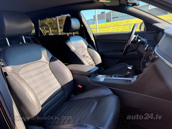 Black Kia Optima 2018 in Tartu, with an engine capacity of 1.70 L and mileage of 265 thousand km for 11999 €, photo 2 on AUTOMOTO.COM.LV