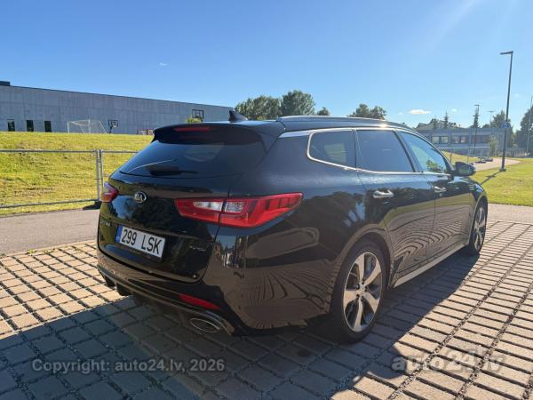 Black Kia Optima 2018 in Tartu, with an engine capacity of 1.70 L and mileage of 265 thousand km for 11999 €, photo 10 on AUTOMOTO.COM.LV