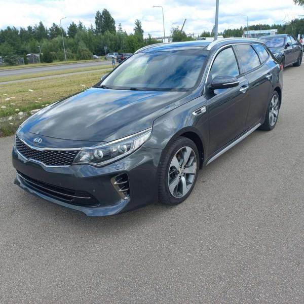 Black Kia Optima 2019 in Panevezys, with an engine capacity of 1.69 L and mileage of 182 thousand km for 8200 €, photo 1 on AUTOMOTO.COM.LV