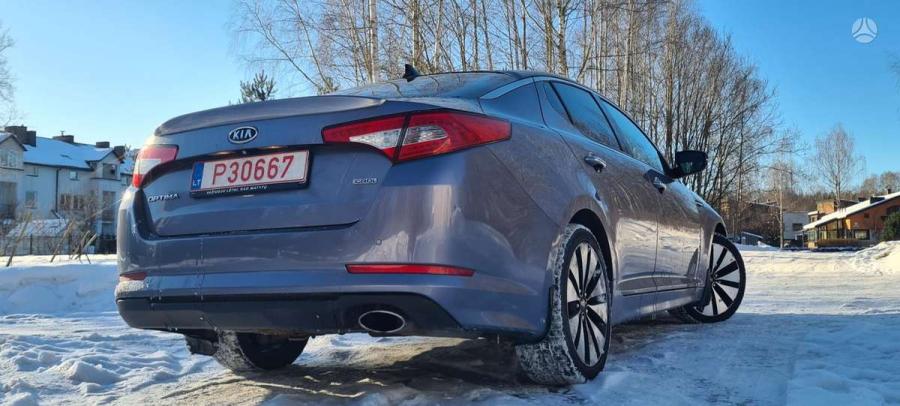 Zils Kia Optima 2013 Viļņa, ar dzinēja tilpumu 1.70 L un nobraukumu 194 tūkst. km par 6000 €, foto 3 vietnē AUTOMOTO.COM.LV