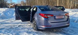 Zils Kia Optima 2013 Viļņa, ar dzinēja tilpumu 1.70 L un nobraukumu 194 tūkst. km par 6000 €, foto 20 vietnē AUTOMOTO.COM.LV