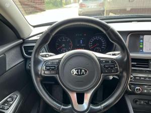 Blue Kia Optima 2018 in Kaunas, with an engine capacity of 1.70 L and mileage of 188 thousand km for 7500 €, photo 10 on AUTOMOTO.COM.LV