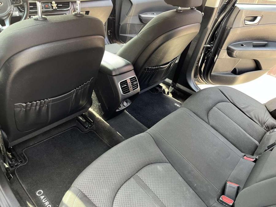 Blue Kia Optima 2018 in Kaunas, with an engine capacity of 1.70 L and mileage of 188 thousand km for 7500 €, photo 12 on AUTOMOTO.COM.LV