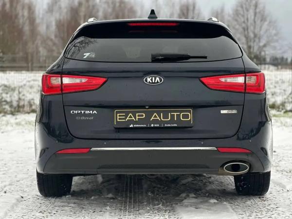 Blue Kia Optima 2017 in Jelgava, with an engine capacity of 1.70 L and mileage of 184 thousand km for 11990 €, photo 5 on AUTOMOTO.COM.LV