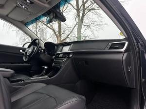 Blue Kia Optima 2017 in Jelgava, with an engine capacity of 1.70 L and mileage of 184 thousand km for 11990 €, photo 10 on AUTOMOTO.COM.LV