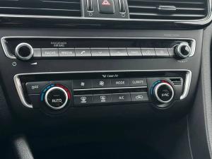Blue Kia Optima 2017 in Jelgava, with an engine capacity of 1.70 L and mileage of 184 thousand km for 11990 €, photo 26 on AUTOMOTO.COM.LV