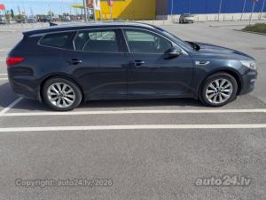 Blue Kia Optima 2018 in Tallinn, with an engine capacity of 2.00 L and mileage of 92 thousand km for 12500 €, photo 5 on AUTOMOTO.COM.LV