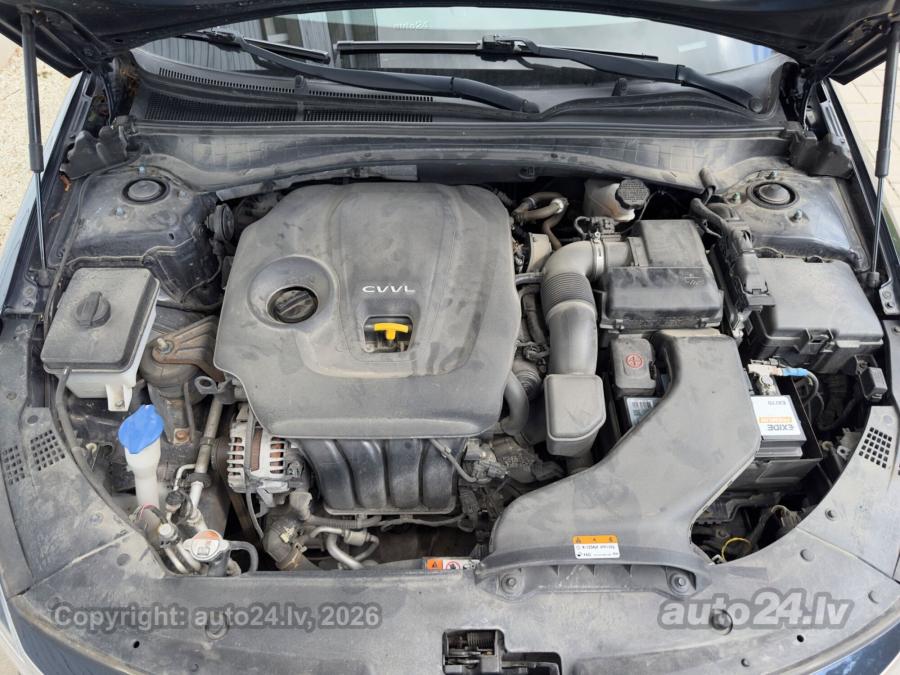 Blue Kia Optima 2018 in Tallinn, with an engine capacity of 2.00 L and mileage of 92 thousand km for 12500 €, photo 26 on AUTOMOTO.COM.LV