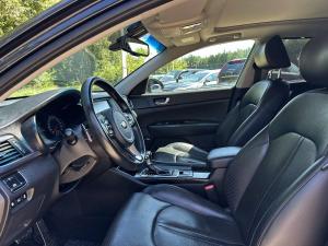 Blue Kia Optima 2018 in Kaunas, with an engine capacity of 1.69 L and mileage of 170 thousand km for 9850 €, photo 16 on AUTOMOTO.COM.LV