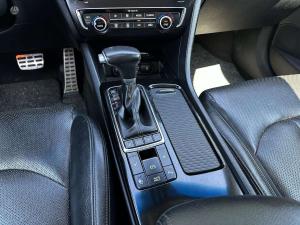 Blue Kia Optima 2018 in Kaunas, with an engine capacity of 1.69 L and mileage of 170 thousand km for 9850 €, photo 28 on AUTOMOTO.COM.LV