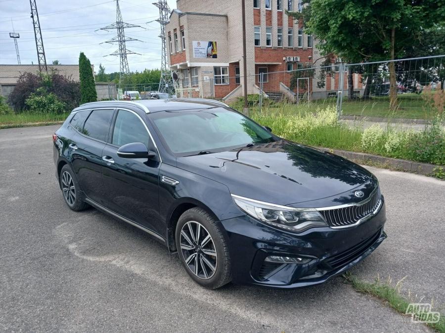 Blue Kia Optima 2019 in Panevezys, with an engine capacity of 1.60 L and mileage of 330 thousand km for 7400 €, photo 1 on AUTOMOTO.COM.LV