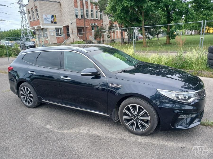 Blue Kia Optima 2019 in Panevezys, with an engine capacity of 1.60 L and mileage of 330 thousand km for 7400 €, photo 3 on AUTOMOTO.COM.LV