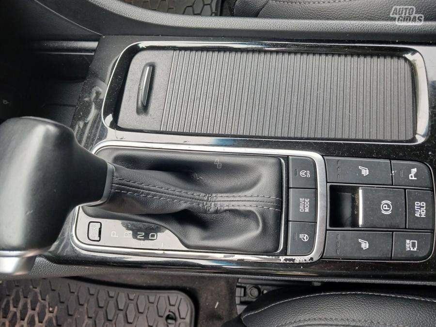 Blue Kia Optima 2019 in Panevezys, with an engine capacity of 1.60 L and mileage of 330 thousand km for 7400 €, photo 19 on AUTOMOTO.COM.LV