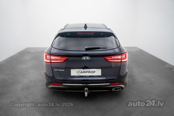 Blue Kia Optima 2020 in Tallinn, with an engine capacity of 1.60 L and mileage of 178 thousand km for 13999 €, photo 6 on AUTOMOTO.COM.LV