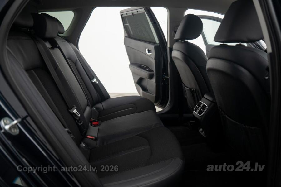 Zils Kia Optima 2020 Tallina, ar dzinēja tilpumu 1.60 L un nobraukumu 178 tūkst. km par 13999 €, foto 12 vietnē AUTOMOTO.COM.LV