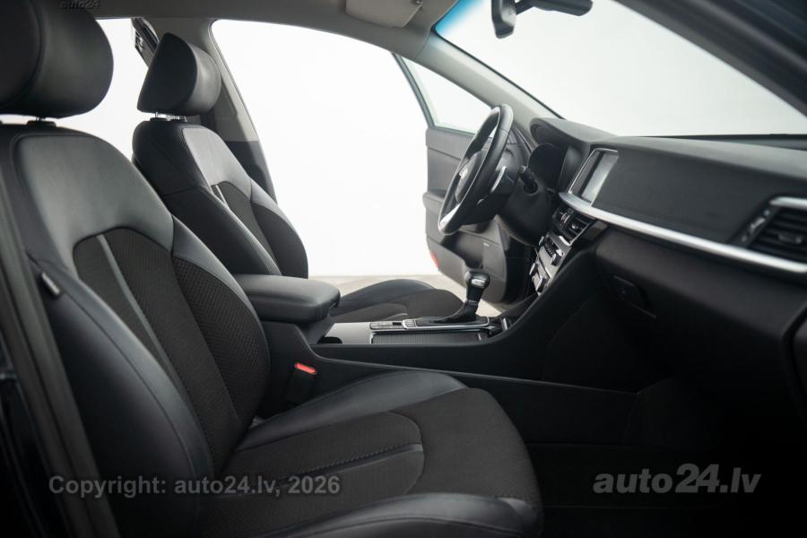Zils Kia Optima 2020 Tallina, ar dzinēja tilpumu 1.60 L un nobraukumu 178 tūkst. km par 13999 €, foto 13 vietnē AUTOMOTO.COM.LV