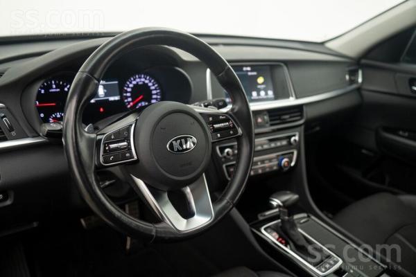 Blue Kia Optima 2020 in Tallinn, with an engine capacity of 1.60 L and mileage of 178 thousand km for 13999 €, photo 8 on AUTOMOTO.COM.LV