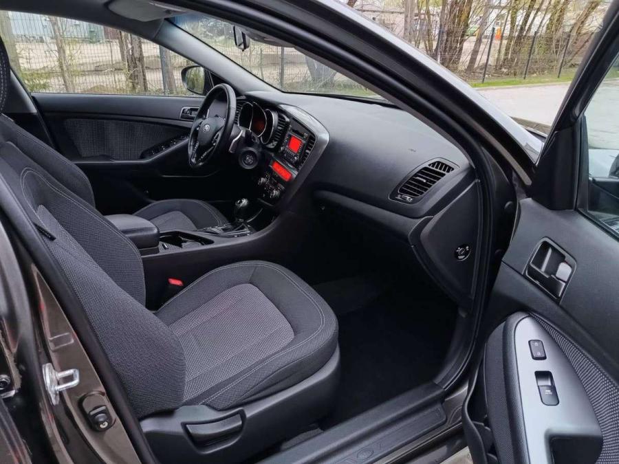 Brūns Kia Optima 2012 Viļņa, ar dzinēja tilpumu 1.69 L un nobraukumu 270 tūkst. km par 2200 €, foto 6 vietnē AUTOMOTO.COM.LV
