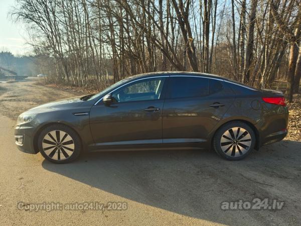 Brown Kia Optima 2012 in Tallinn, with an engine capacity of 1.70 L and mileage of 170 thousand km for 7999 €, photo 4 on AUTOMOTO.COM.LV