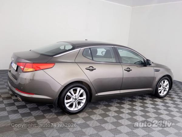 Brūns Kia Optima 2012 Tallina, ar dzinēja tilpumu 1.70 L un nobraukumu 254 tūkst. km par 3999 €, foto 3 vietnē AUTOMOTO.COM.LV