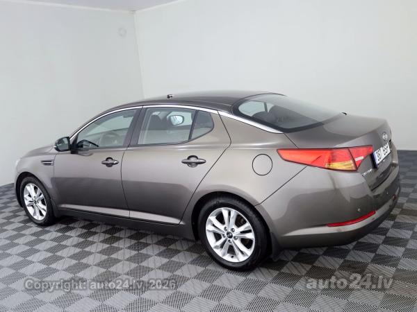 Brūns Kia Optima 2012 Tallina, ar dzinēja tilpumu 1.70 L un nobraukumu 254 tūkst. km par 3999 €, foto 4 vietnē AUTOMOTO.COM.LV