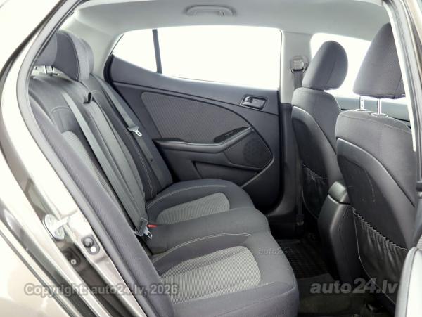 Brūns Kia Optima 2012 Tallina, ar dzinēja tilpumu 1.70 L un nobraukumu 254 tūkst. km par 3999 €, foto 7 vietnē AUTOMOTO.COM.LV