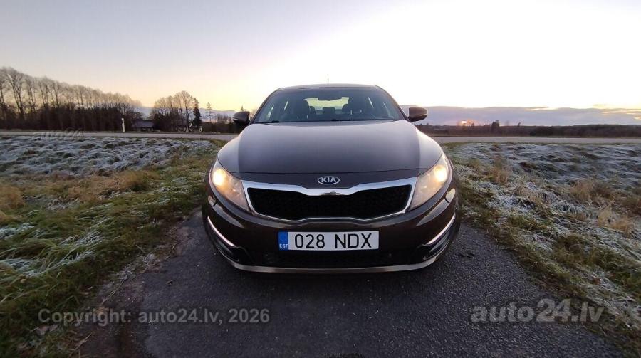 Brūns Kia Optima 2013 Tallina, ar dzinēja tilpumu 1.70 L un nobraukumu 321 tūkst. km par 4990 €, foto 7 vietnē AUTOMOTO.COM.LV