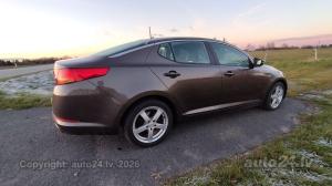 Brūns Kia Optima 2013 Tallina, ar dzinēja tilpumu 1.70 L un nobraukumu 321 tūkst. km par 4990 €, foto 8 vietnē AUTOMOTO.COM.LV