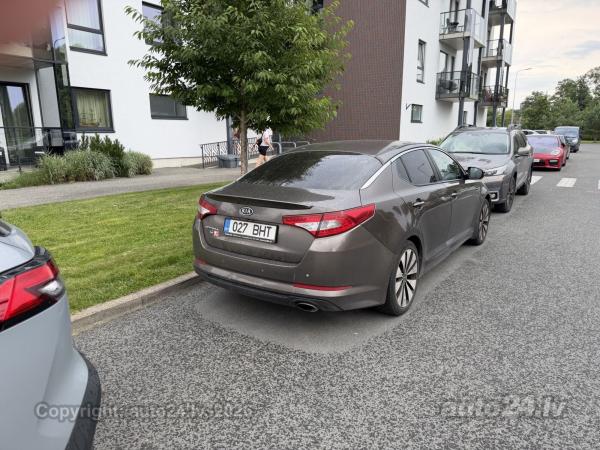Brūns Kia Optima 2013 Tallina, ar dzinēja tilpumu 2.00 L un nobraukumu 250 tūkst. km par 5900 €, foto 4 vietnē AUTOMOTO.COM.LV