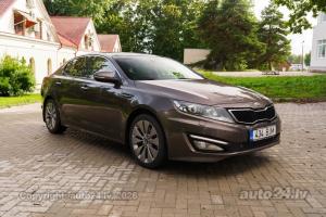 Brown Kia Optima 2013 in Tartu, with an engine capacity of 1.70 L and mileage of 207 thousand km for 6500 €, photo 4 on AUTOMOTO.COM.LV