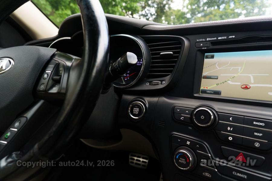 Brown Kia Optima 2013 in Tartu, with an engine capacity of 1.70 L and mileage of 207 thousand km for 6500 €, photo 17 on AUTOMOTO.COM.LV