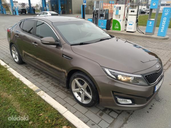 Brown Kia Optima 2016 in Tallinn, with an engine capacity of 1.70 L and mileage of 338 thousand km for 4400 €, photo 1 on AUTOMOTO.COM.LV