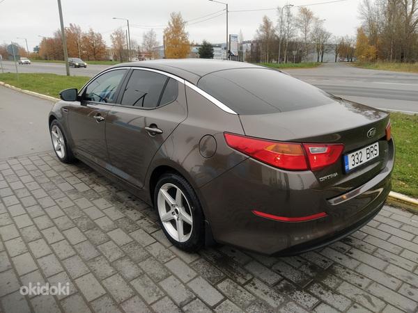 Brown Kia Optima 2016 in Tallinn, with an engine capacity of 1.70 L and mileage of 338 thousand km for 4400 €, photo 2 on AUTOMOTO.COM.LV