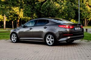 Brūns Kia Optima 2016 Pērnava, ar dzinēja tilpumu 0.00 L un nobraukumu 349 tūkst. km par 6000 €, foto 5 vietnē AUTOMOTO.COM.LV