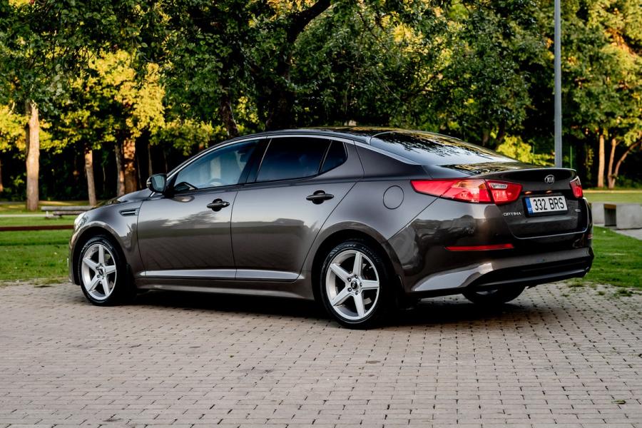 Brūns Kia Optima 2016 Pērnava, ar dzinēja tilpumu 0.00 L un nobraukumu 349 tūkst. km par 6000 €, foto 15 vietnē AUTOMOTO.COM.LV