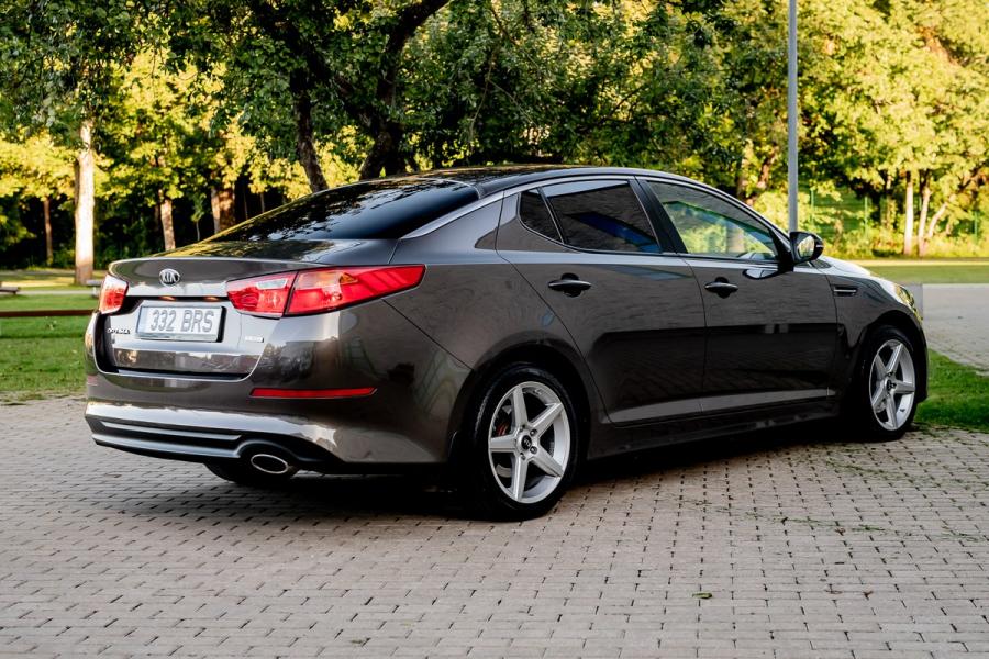 Brūns Kia Optima 2016 Pērnava, ar dzinēja tilpumu 0.00 L un nobraukumu 349 tūkst. km par 6000 €, foto 17 vietnē AUTOMOTO.COM.LV