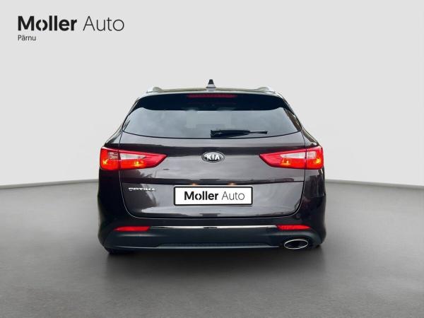 Brown Kia Optima 2019 in Parnu, with an engine capacity of 1.60 L and mileage of 110 thousand km for 13900 €, photo 5 on AUTOMOTO.COM.LV