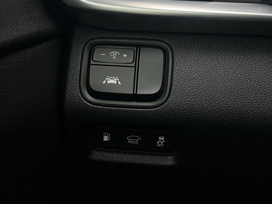 Brūns Kia Optima 2019 Pērnava, ar dzinēja tilpumu 1.60 L un nobraukumu 110 tūkst. km par 13900 €, foto 19 vietnē AUTOMOTO.COM.LV