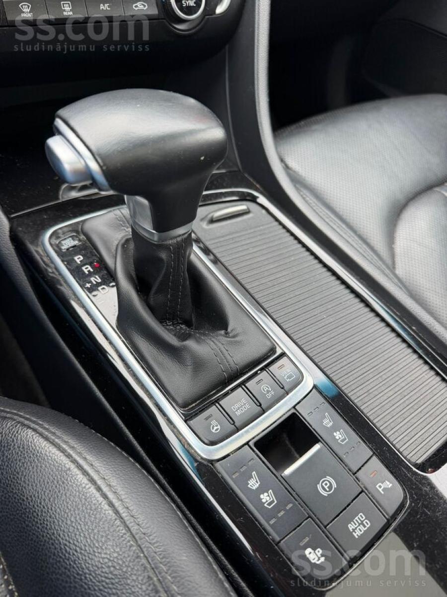 Zaļš Kia Optima 2019 Rīga, ar dzinēja tilpumu 1.60 L un nobraukumu 167 tūkst. km par 14900 €, foto 10 vietnē AUTOMOTO.COM.LV