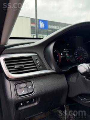 Zaļš Kia Optima 2019 Rīga, ar dzinēja tilpumu 1.60 L un nobraukumu 167 tūkst. km par 14900 €, foto 14 vietnē AUTOMOTO.COM.LV